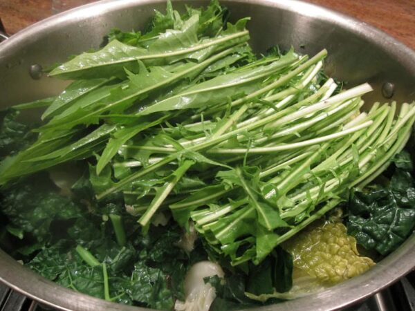 Minestra: Healthy Italian Greens and Beans - European Food and Travel