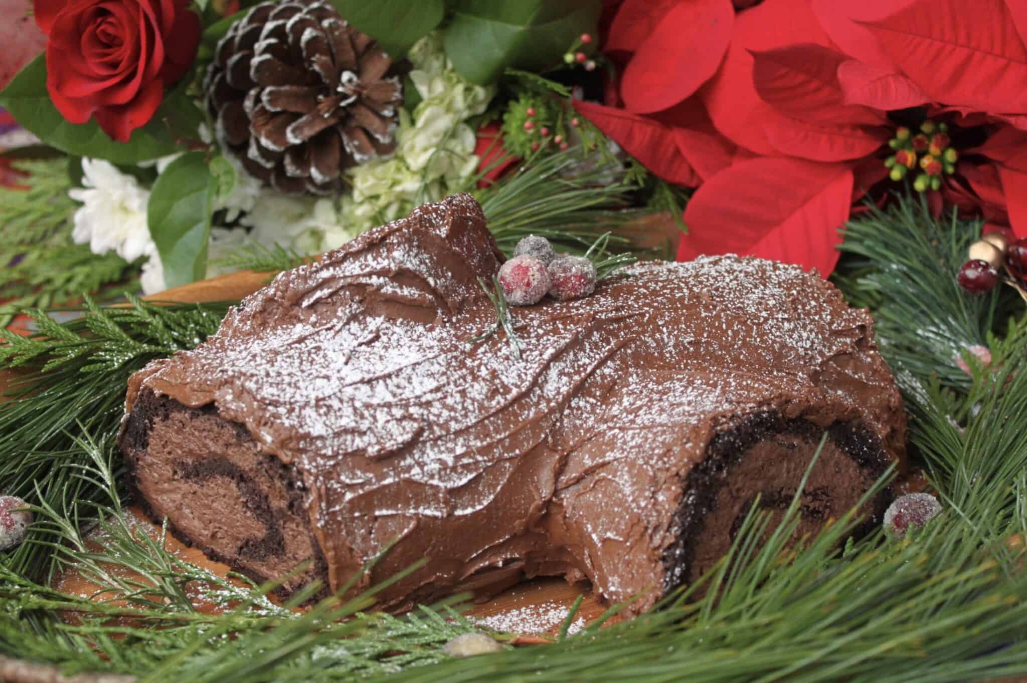 Yule Log Cake (Easy Step by Step Instructions) - Authentic Italian ...