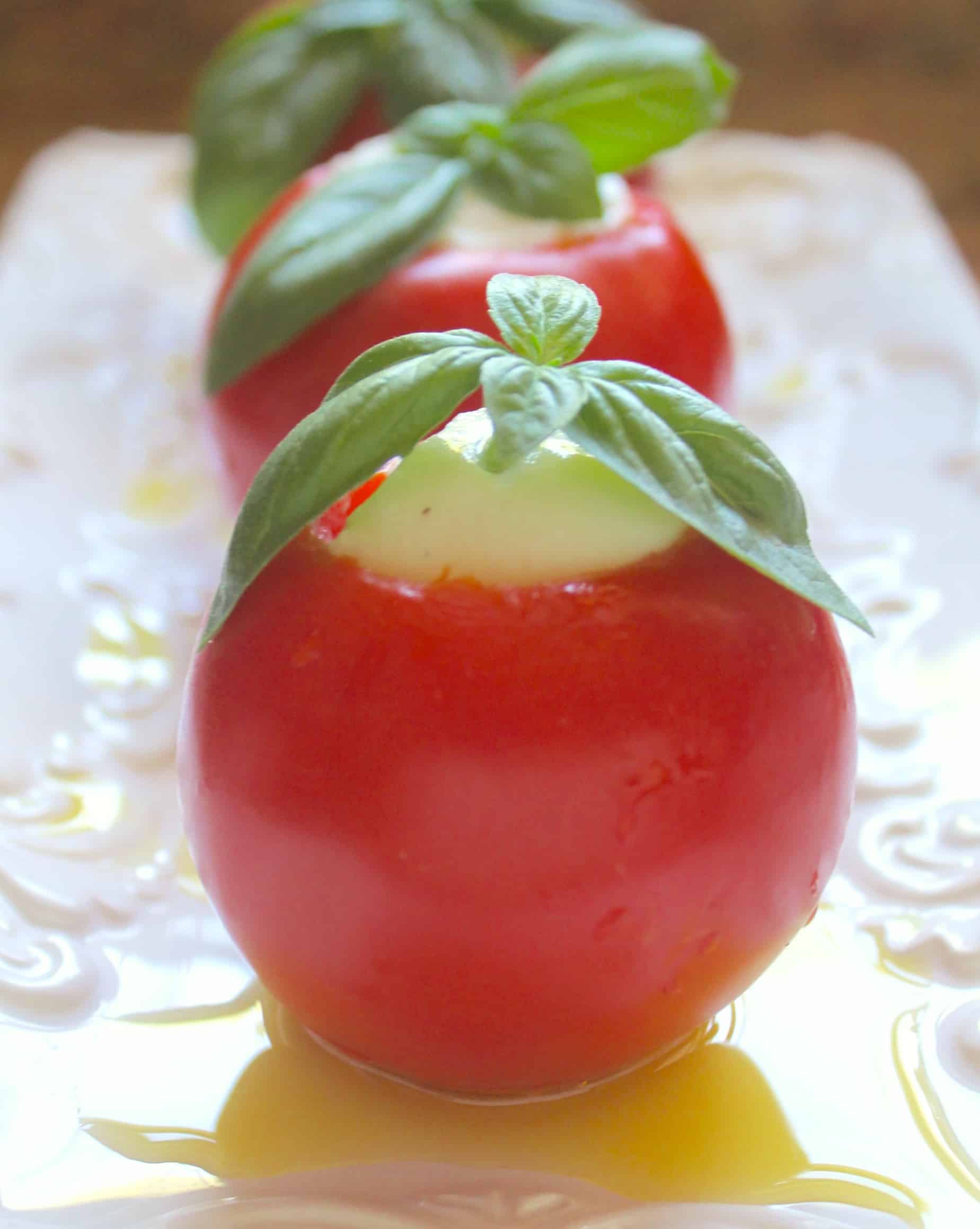 A Dozen Different Ways To Use Fresh Garden Tomatoes (12 Super Easy ...