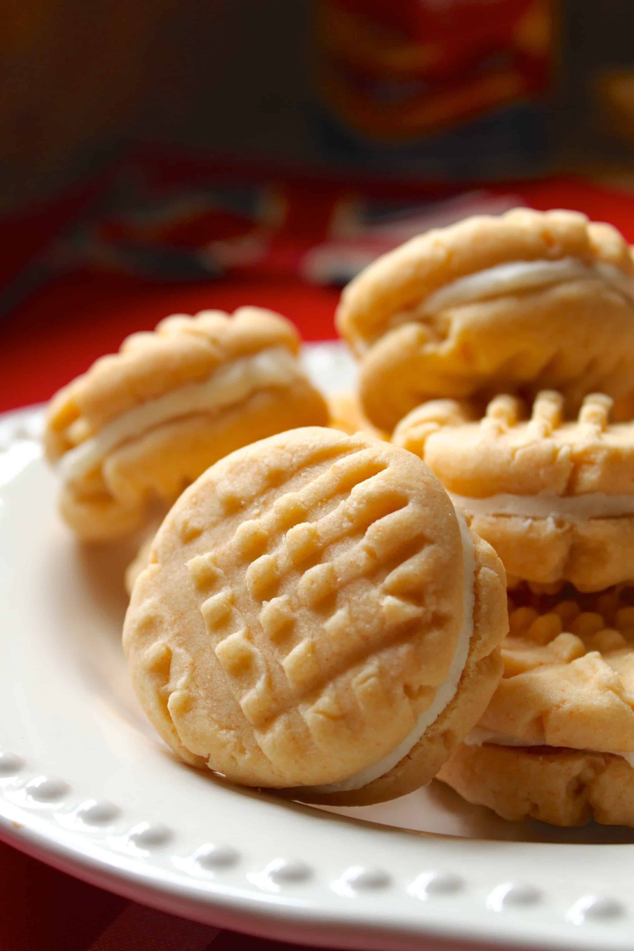 How To Woo A Brit Bake Them Homemade Custard Creams Christina s Cucina How To Woo A Brit Bake Them Homemade Custard Creams Christina s Cucina