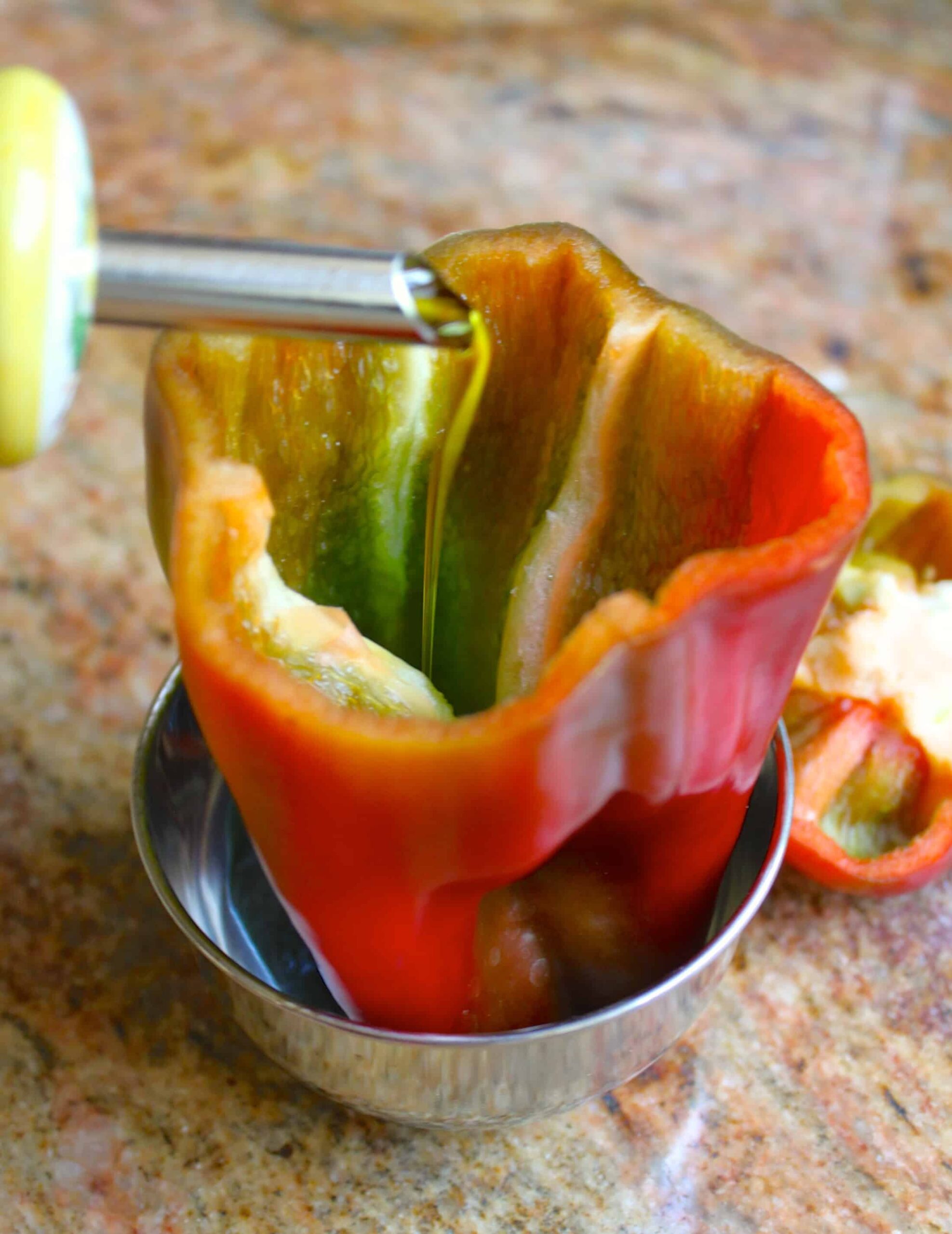 How to Eat a Bell Pepper in a Very Unique Way: an Inside Out Pepper ...