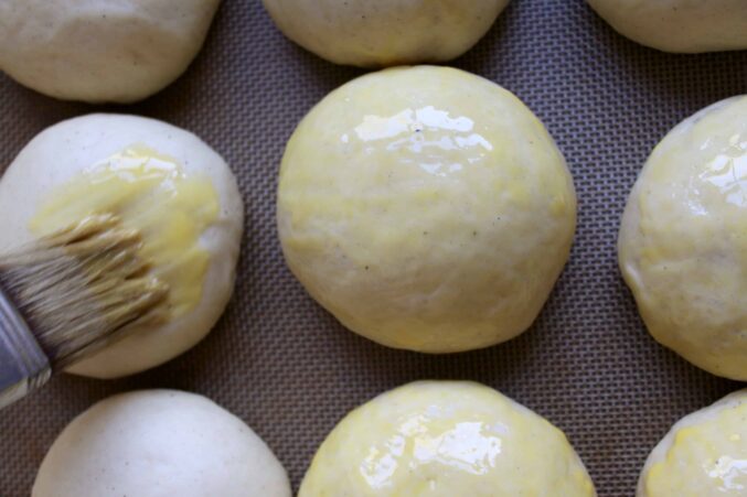 Semla: Traditional Swedish Fat Tuesday Buns (Semlor) - European Food ...