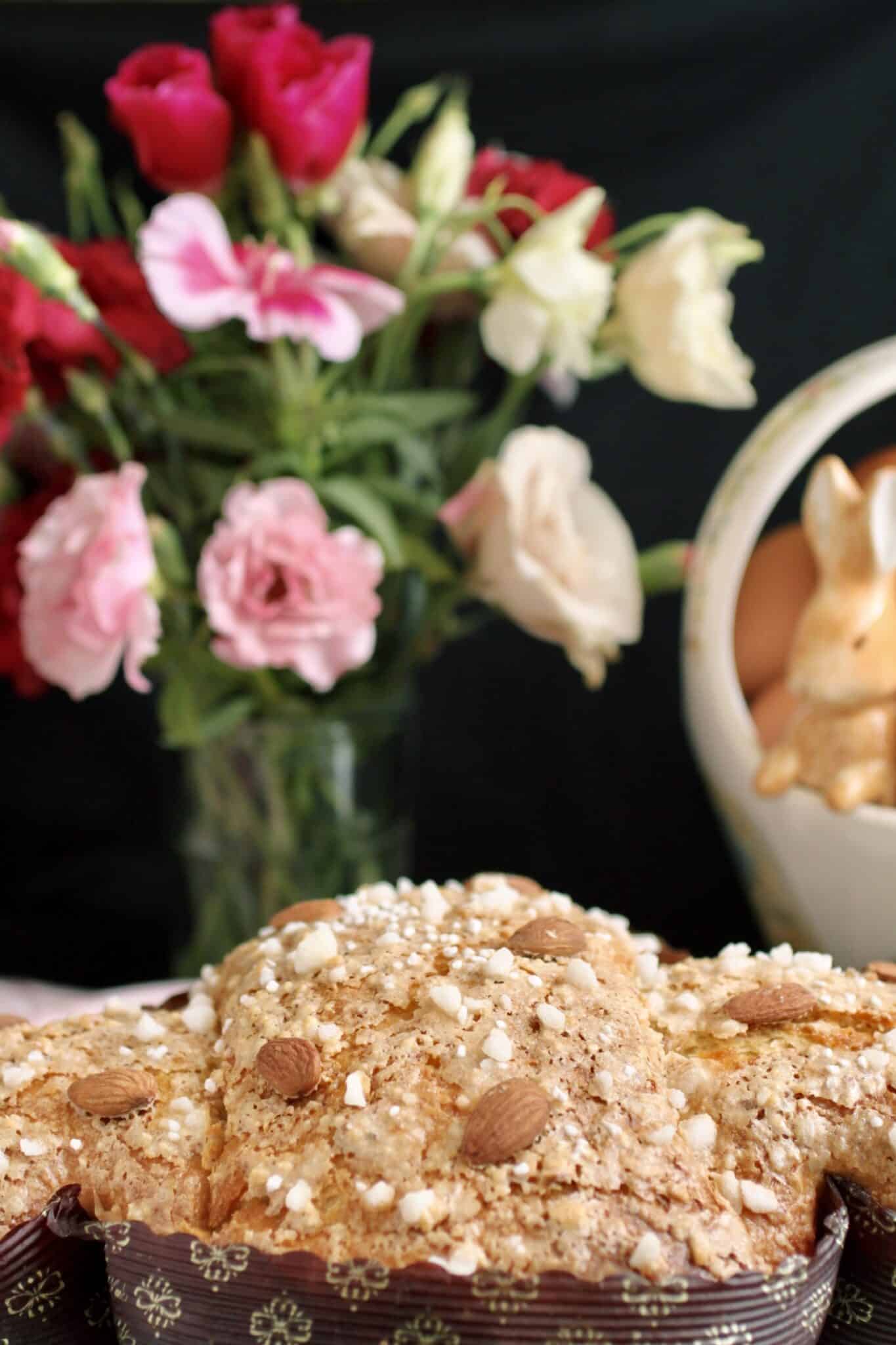 Traditional Italian Dove Bread for Easter (Colomba di Pasqua ...