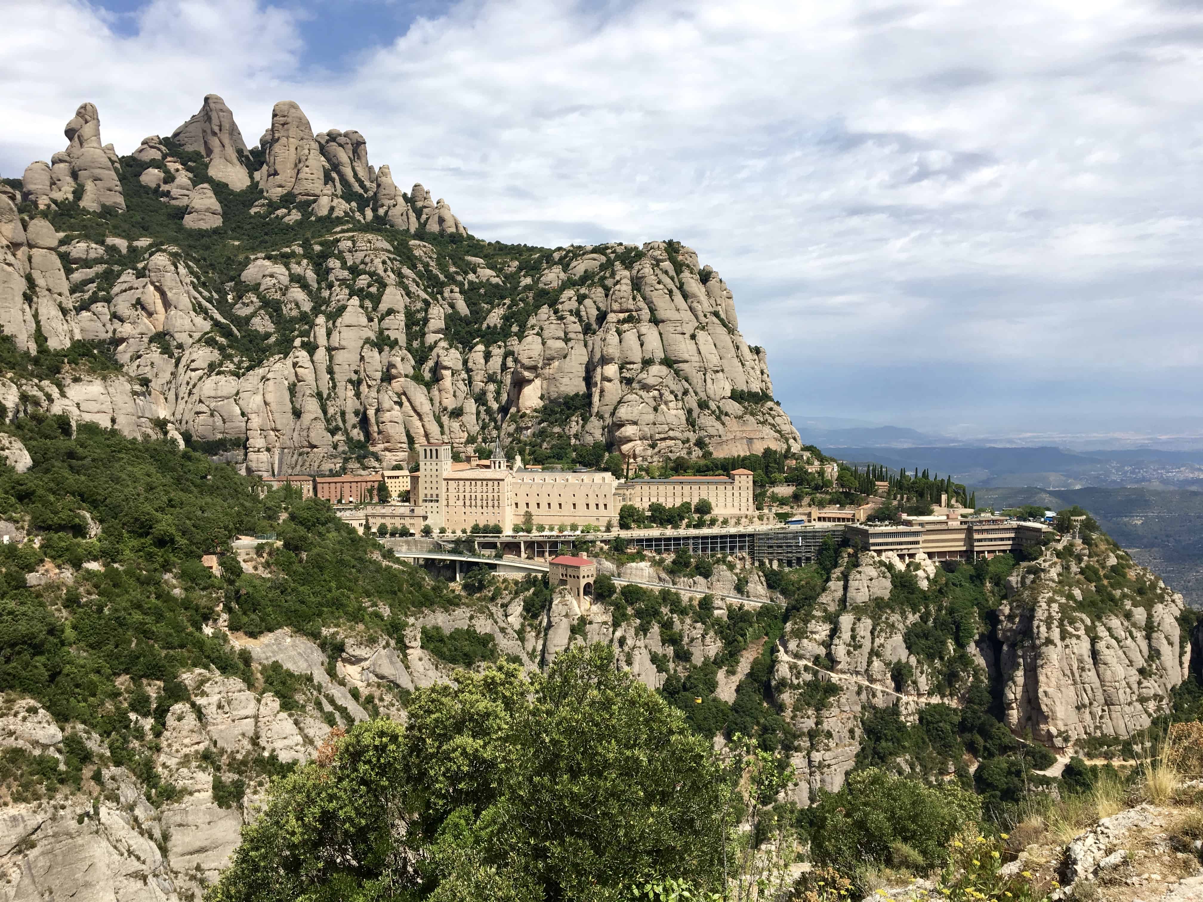 Visit Montserrat with Castlexperience Food and Wine Tour from Barcelona ...