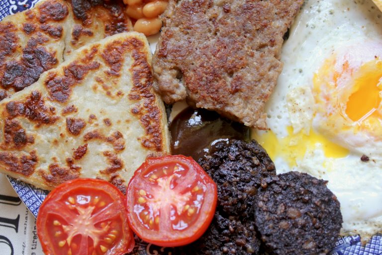 How to Make Homemade Lorne Sausage (Scottish Square Sausage) - European ...