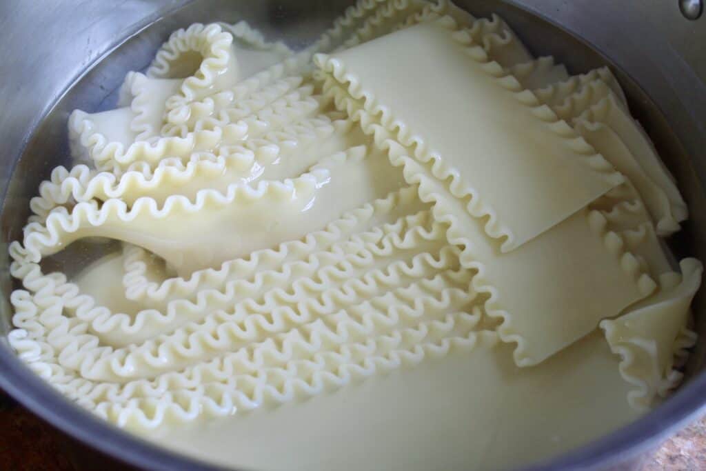 Lasagna (Traditional Italian Recipe) Easy Step by Step Directions ...