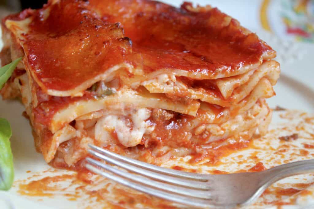 Lasagna (Traditional Italian Recipe) Easy Step by Step Directions ...