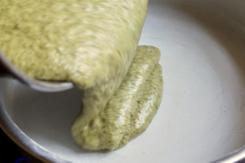Green Cake or Moss Cake for St Patrick's Day (Made with Spinach ...