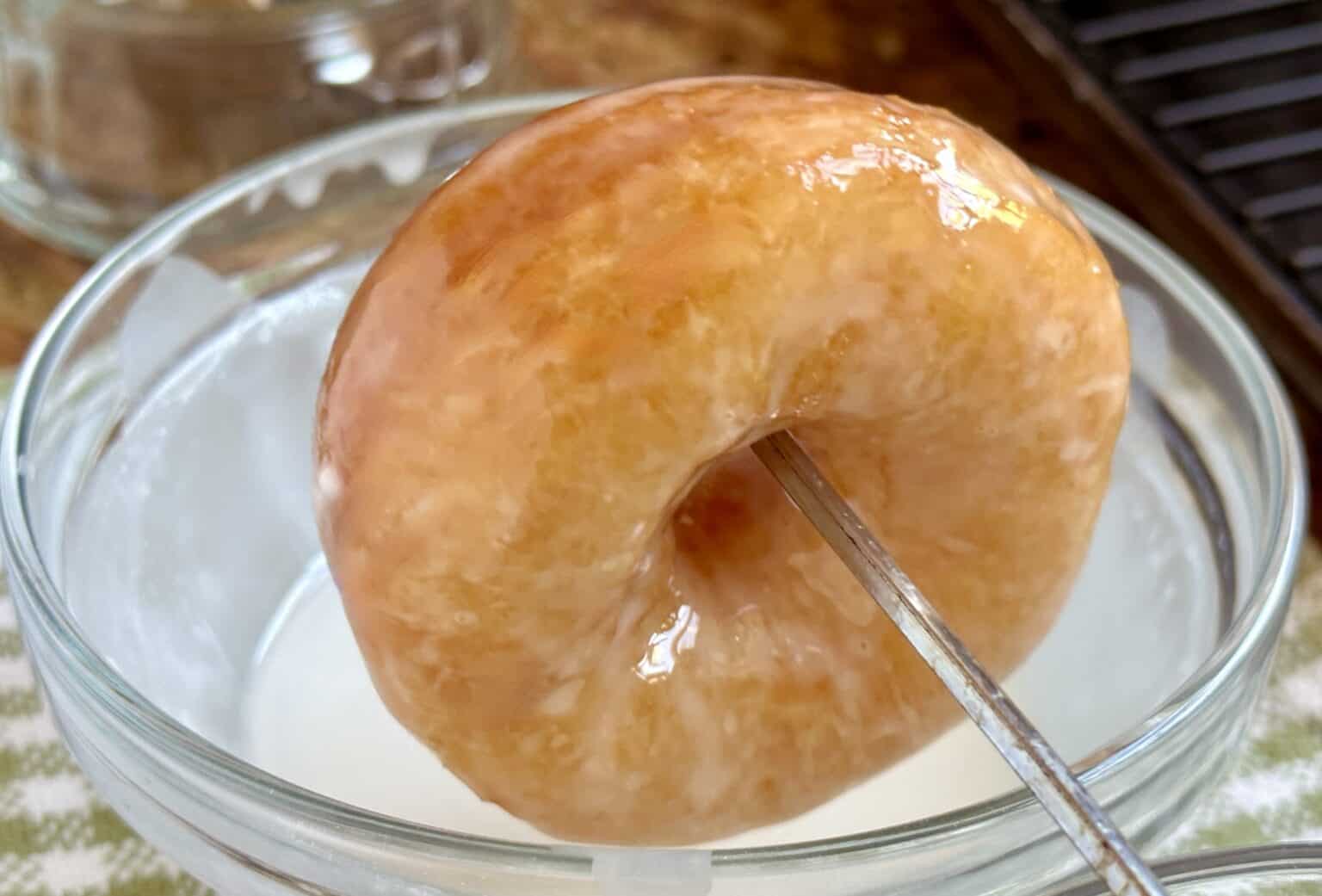 Glazed Donut (Best Homemade Recipe) - Authentic Italian & Scottish ...