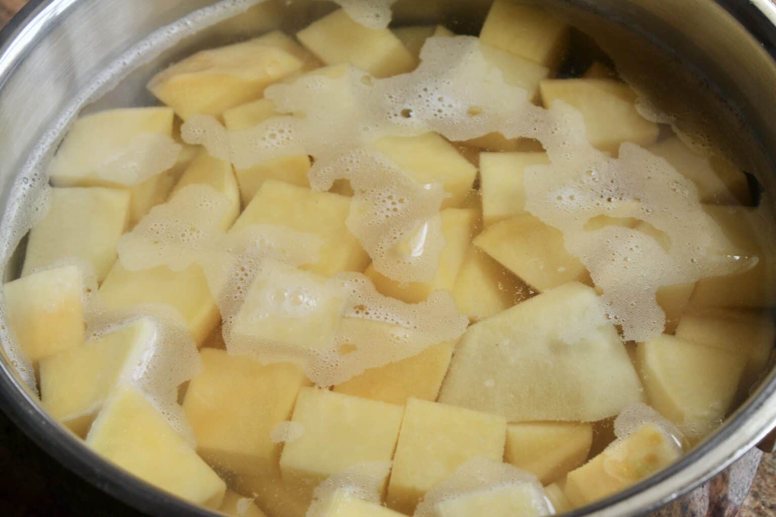Haggis Neeps and Tatties (Easy Scottish Comfort Food) - Authentic ...