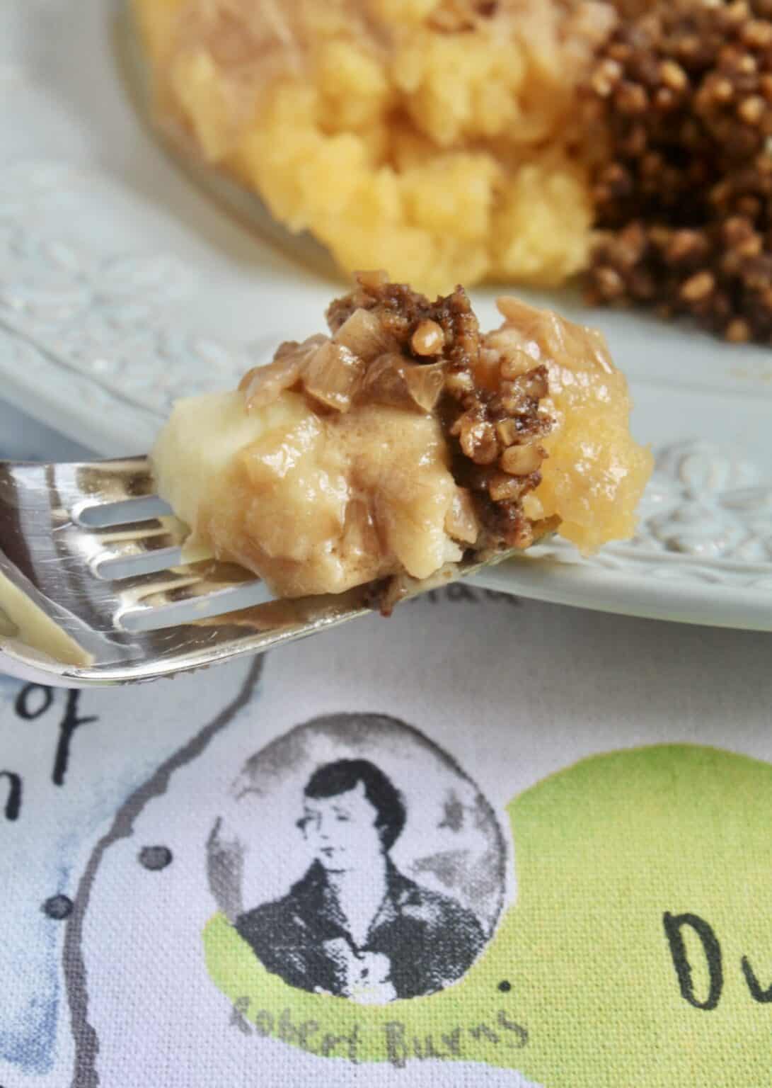 Haggis Neeps and Tatties (Easy Scottish Comfort Food) - Authentic ...