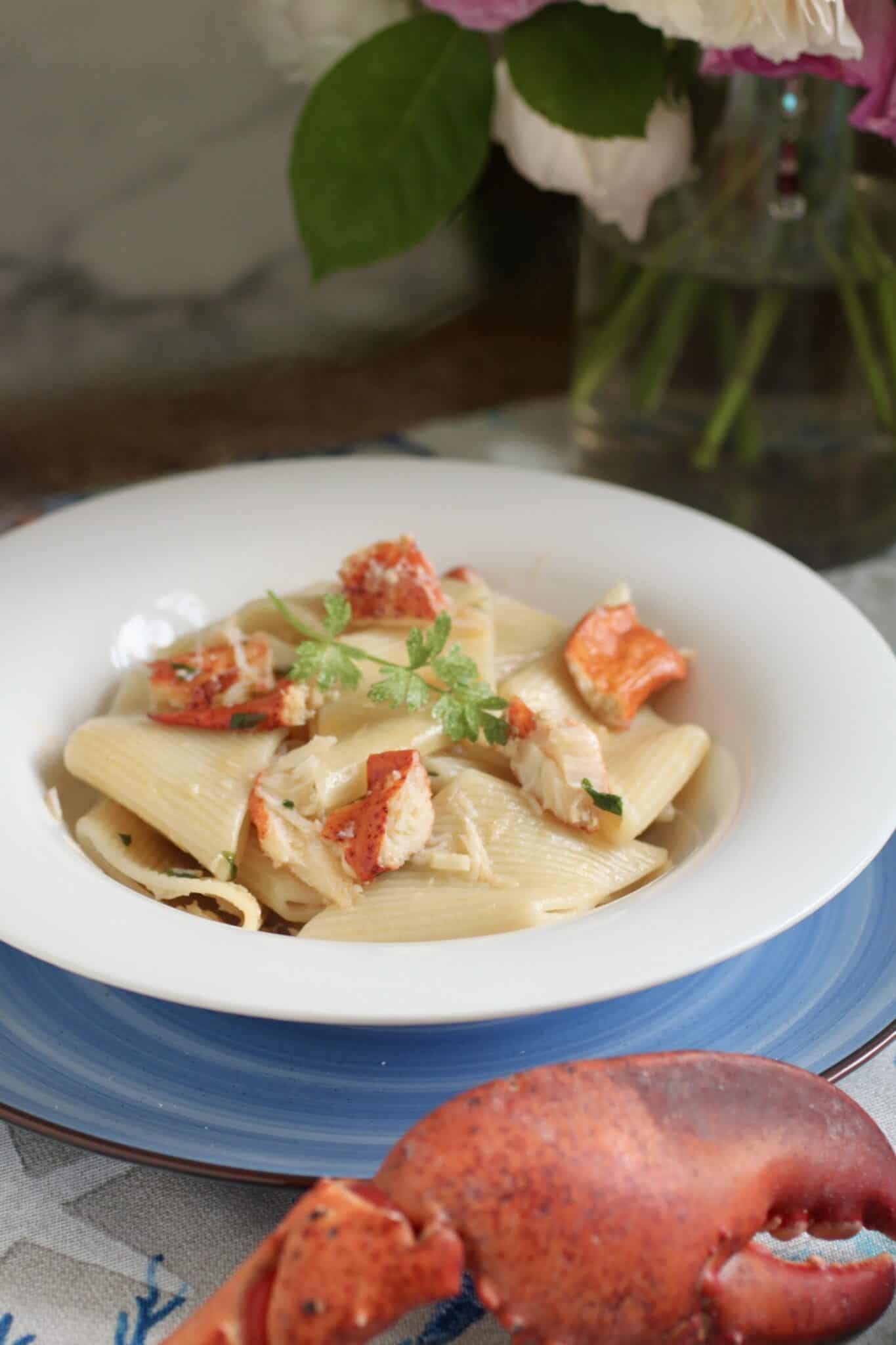 Lobster Pasta (Quick and Easy Recipe) - Authentic Italian & Scottish ...