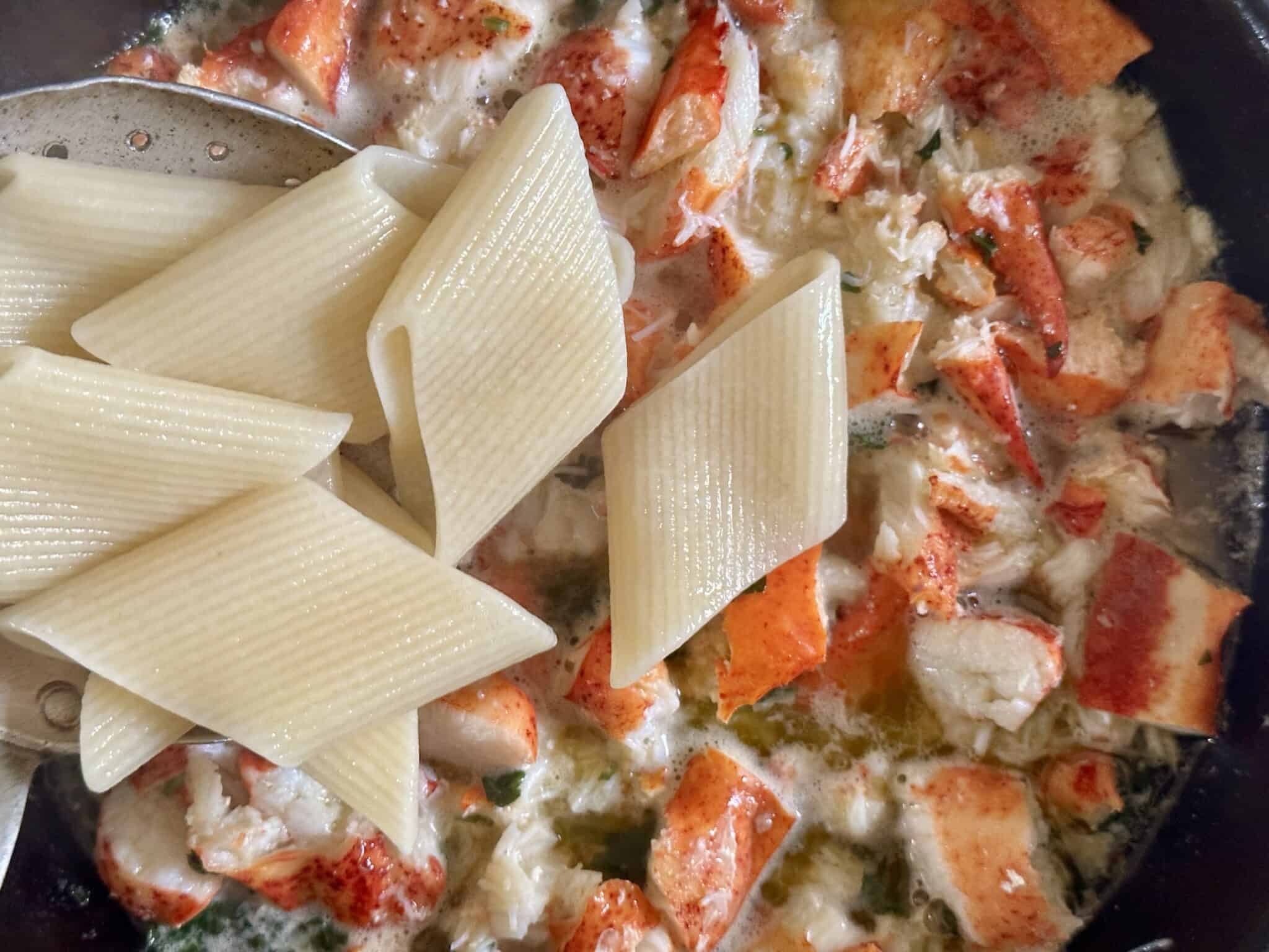Lobster Pasta (Quick and Easy Recipe) - Authentic Italian & Scottish ...