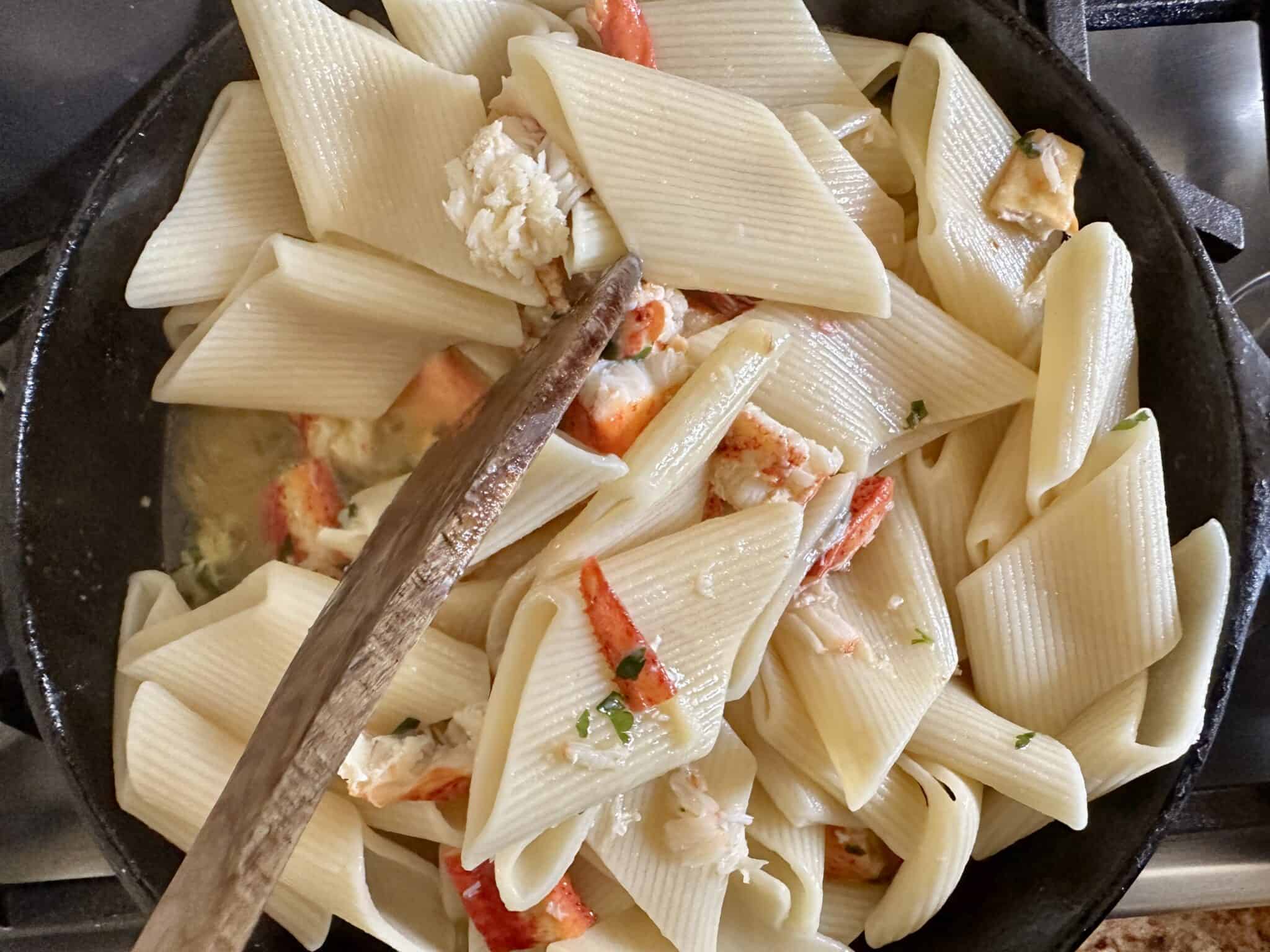 Lobster Pasta (Quick and Easy Recipe) - Authentic Italian & Scottish ...