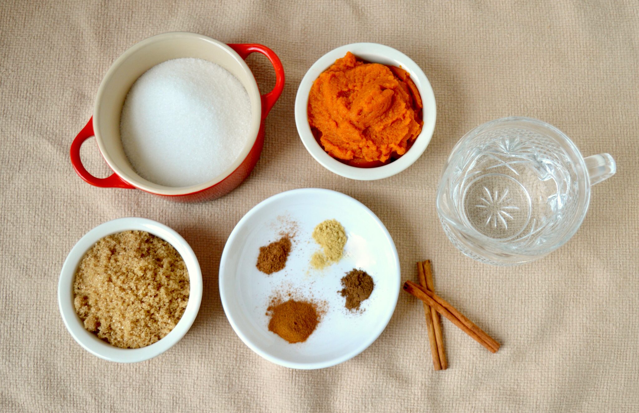 Pumpkin Spice Simple Syrup (For Coffee and Cocktails) - Authentic ...